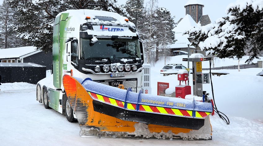 Elektrisk brøytetest er analysert - nå vet vi om den dyre el-lastebilen ...