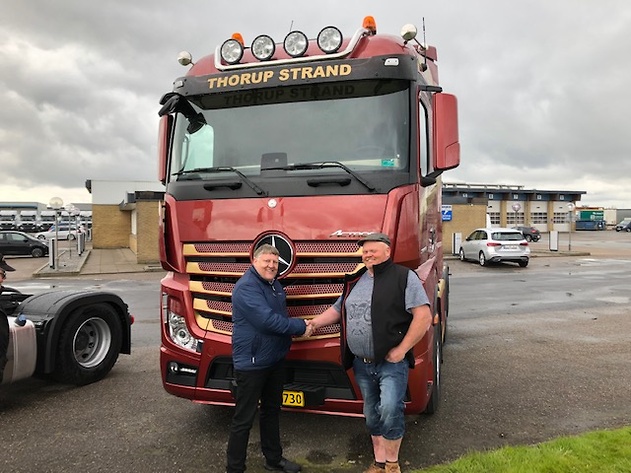Flot tysk trækker til Overgaard Transport