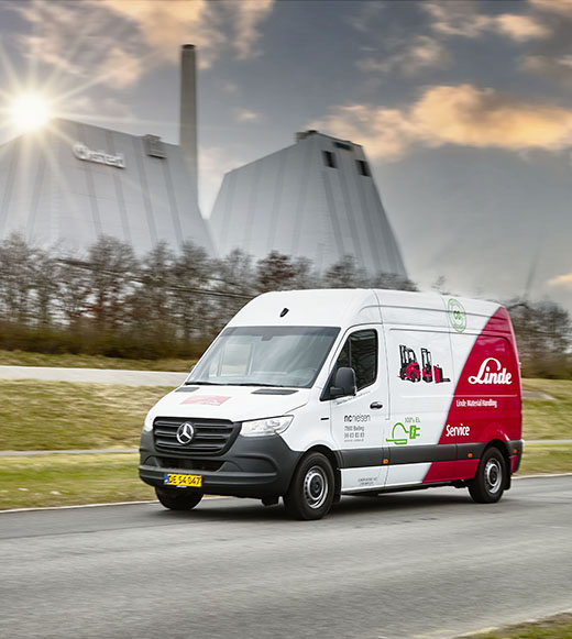 Første elektriske servicebil på gaden