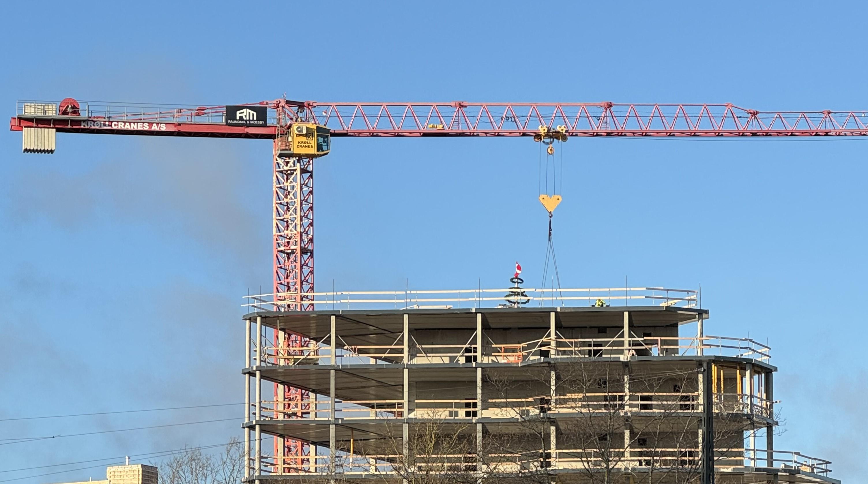 Rejsegilde på 21Ø: Et nyt vartegn tager form ved Vibenhus Runddel
