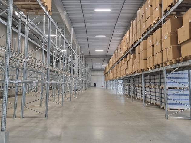System Transport rykker ind i tidligere CoolShop-lager