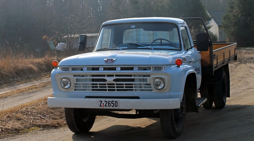 1966 Ford F-500: Trofast sliter