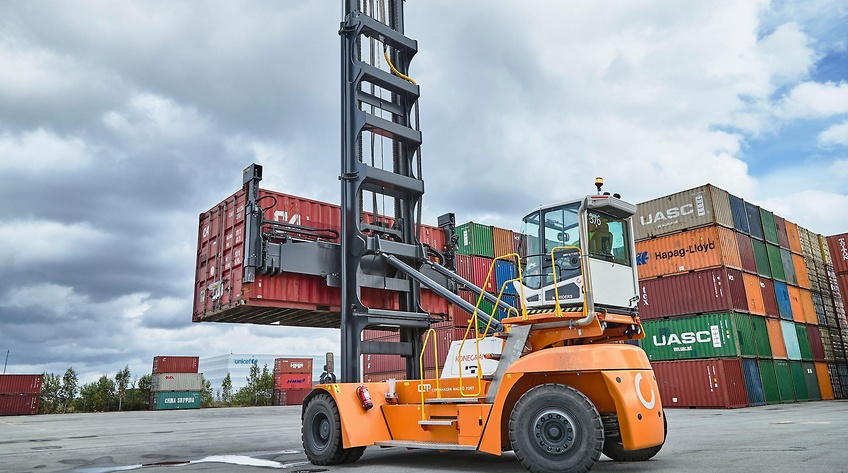 Konecranes styrer containerhotellet