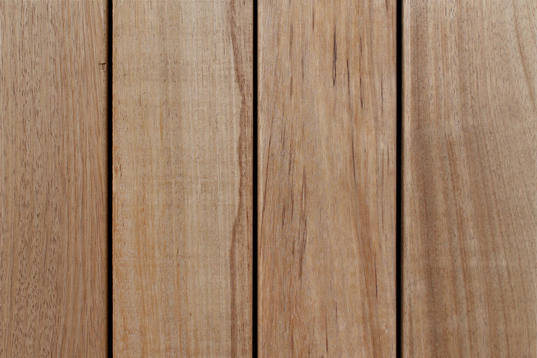 NYHED – Basralocus terrassebrædder på lager