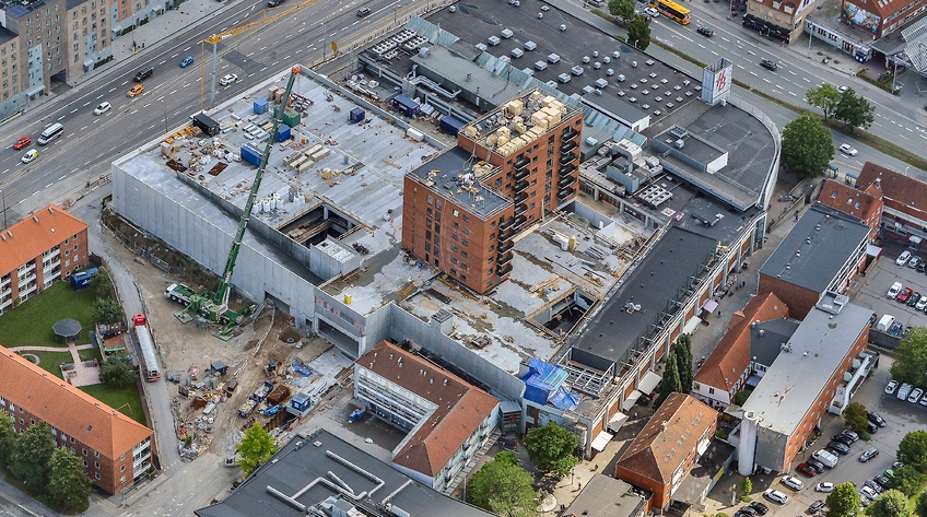 Casa og Nrep hejste kransen i Herlev