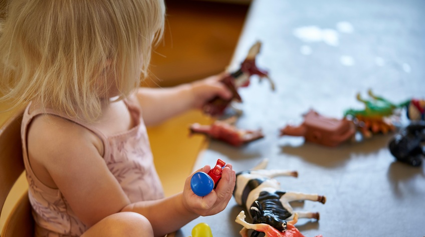 Fire familier sagsøger kommune for utilstrækkelig handicapstøtte