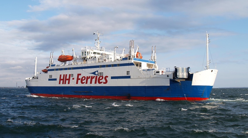 HH-Ferries sender færge østpå