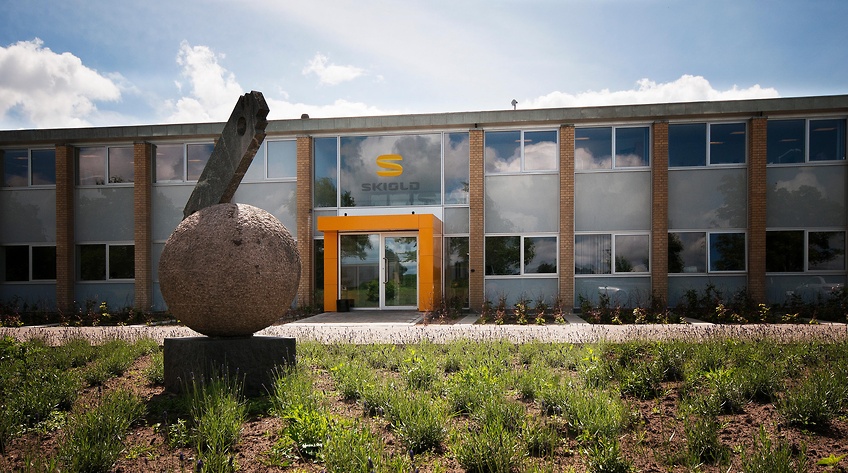 Skiold køber Jyden Bur