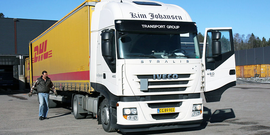 Kim Johansen flagger ut