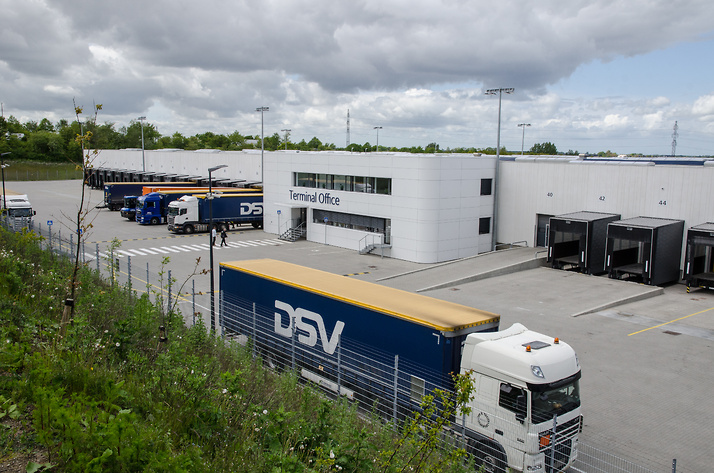 DSV vil reducere medarbejderstaben