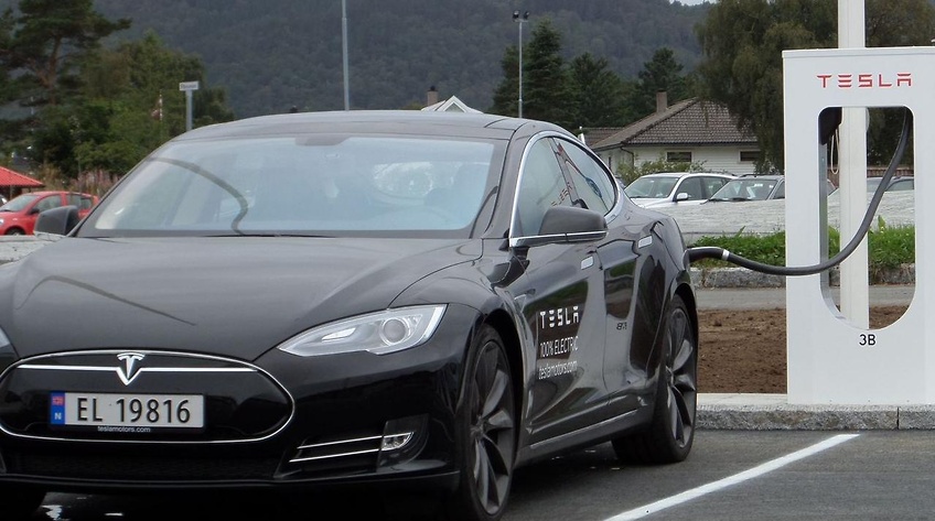 Tesla i Norge bygger ut servicen
