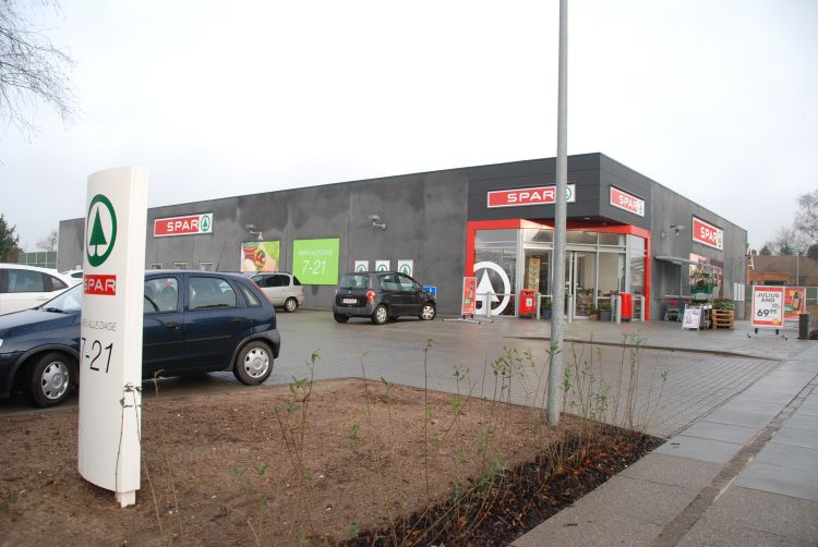 Ny SPAR butik og meget tilfreds købmand i Hornsyld
