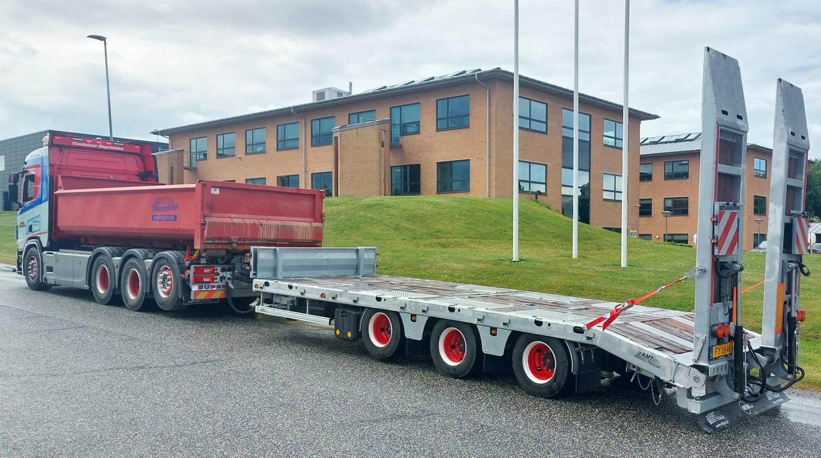 Udlevering til SB Transport ApS