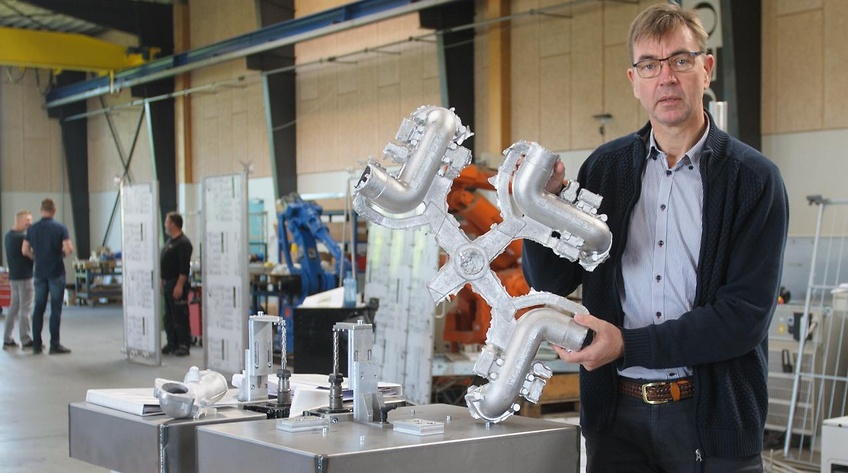 Færdige maskiner står og venter på grund af corona