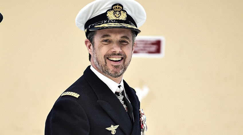 Kronprinsen hædrer verdenskendt arkitekt ved udstilling