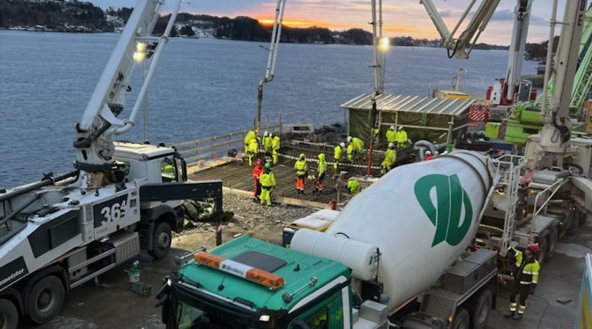 Milliardprosjektene: 50 betongbiler i skytteltrafikk til Sotrasambandet ...