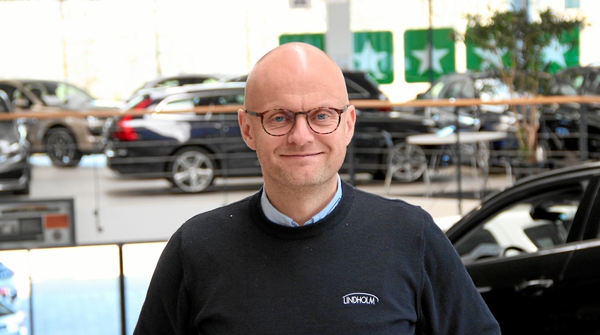 Onlinesalget boomer: Stort brugtbilfirma lukker to ud af tre salgsafdelinger